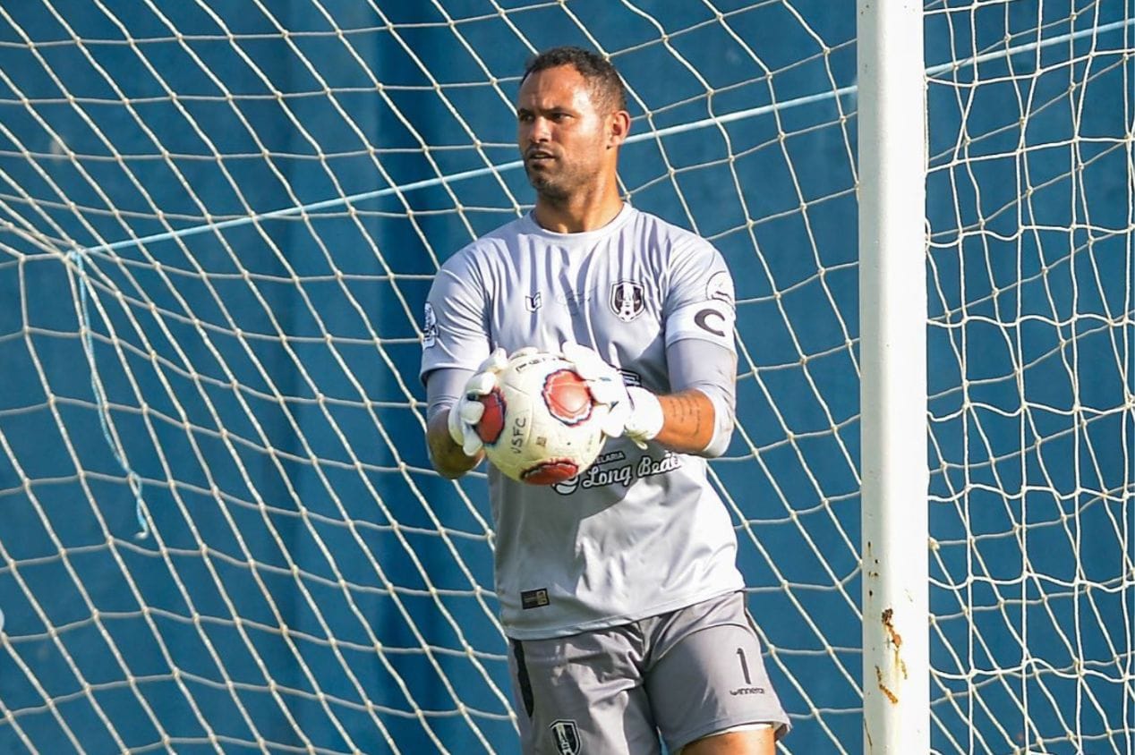 Goleiro Bruno sofre acidente após assistir jogo do Flamengo